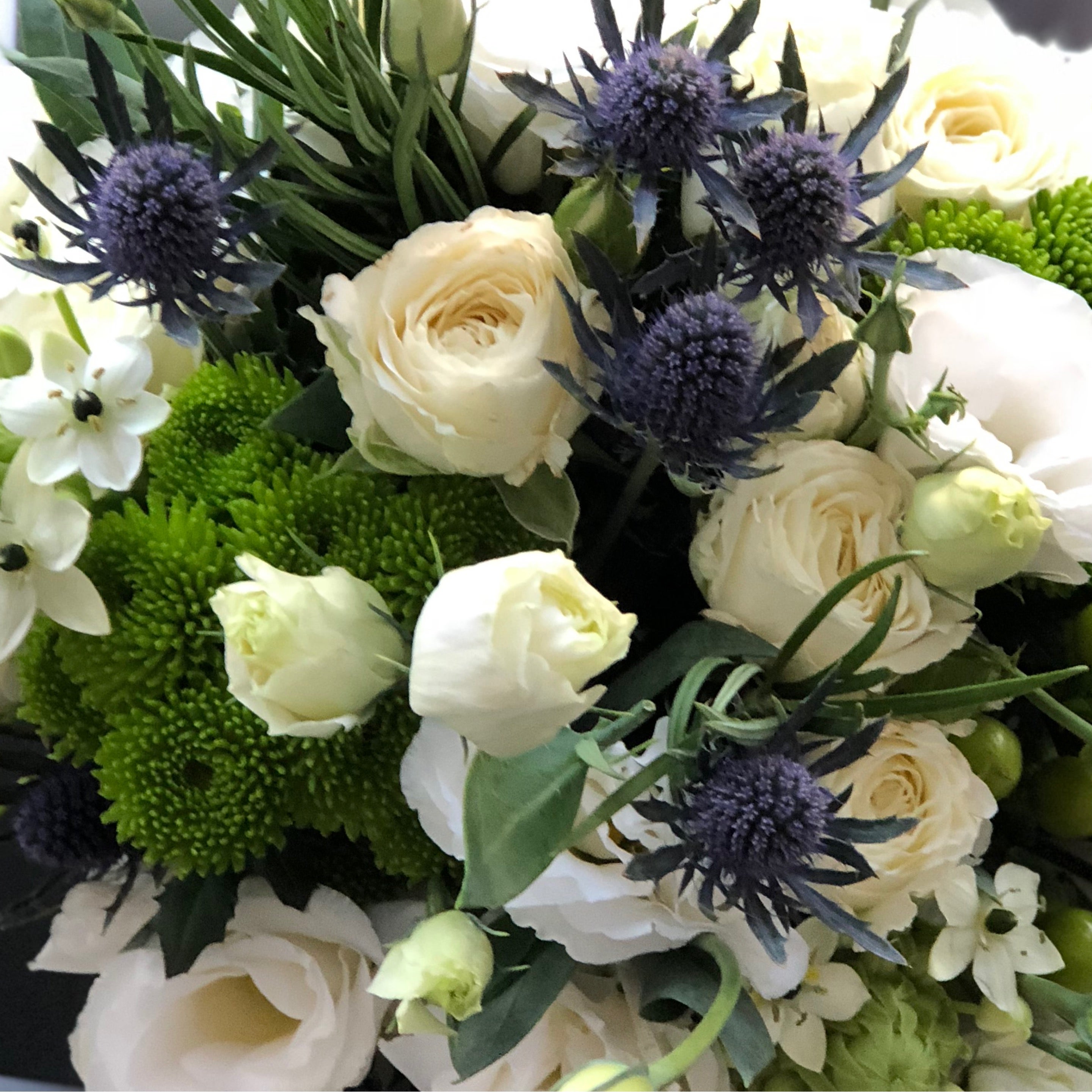Pastel box arrangement | FLOWER TRAIL WARRNAMBOOL